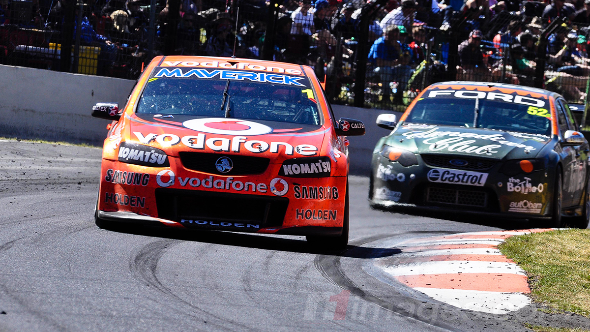 Whincup's 'Kate' Commodore returning to Bathurst