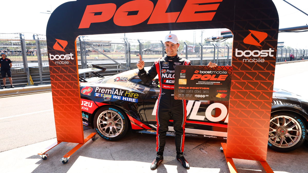 Golding stands tall to claim maiden Supercars pole